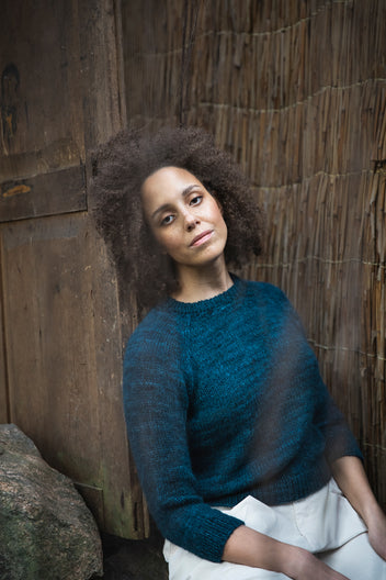 Lento Sweater Knitting Pattern | Designed by Jonna Helin – Laine Publishing